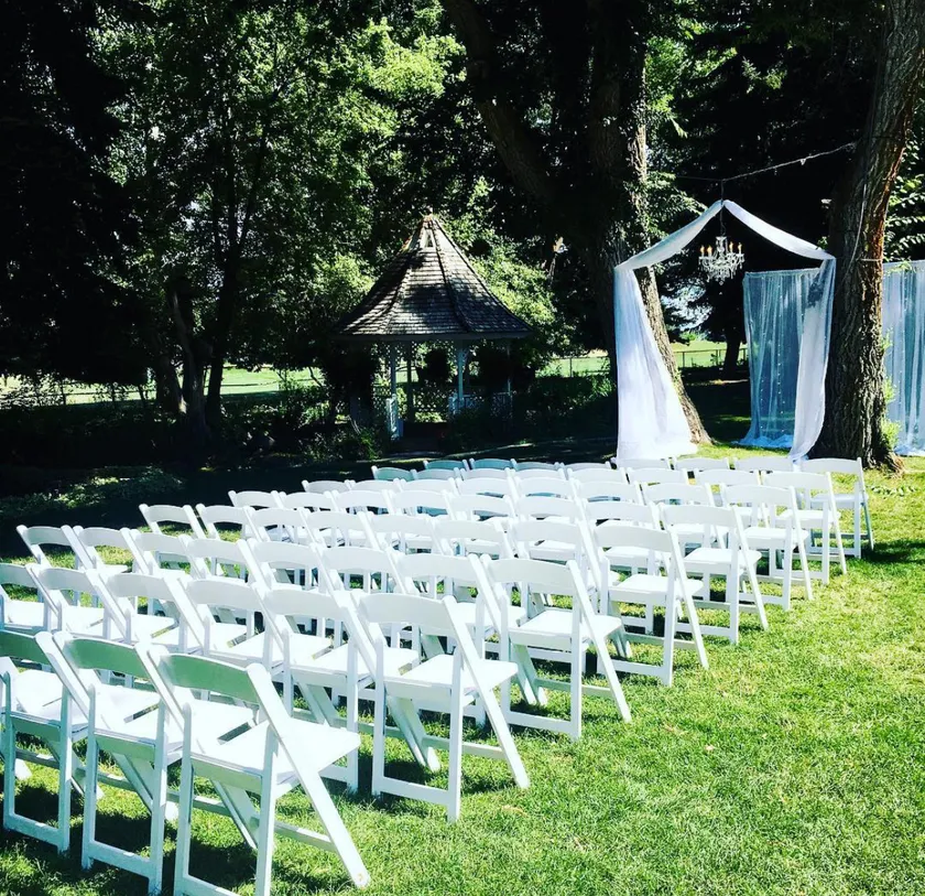 Firefly Event Rentals Table and Chairs
