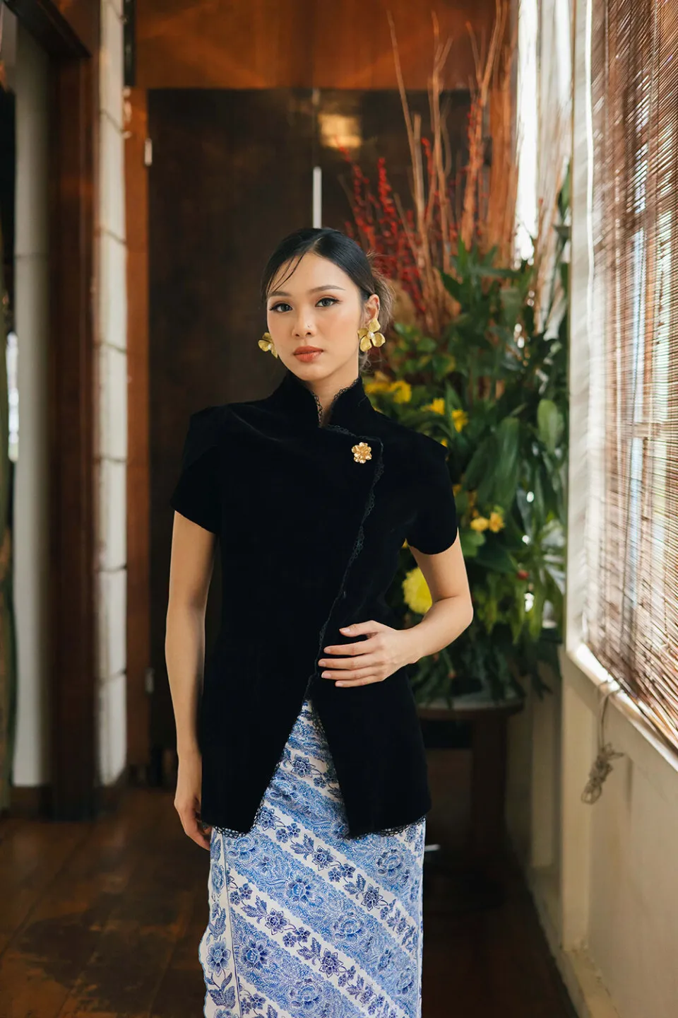 Rent A Dress - Sewa Dress & Sewa Kebaya Online